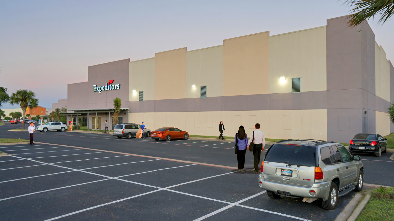 Leaders in Commercial Real Estate Investing | BH Properties